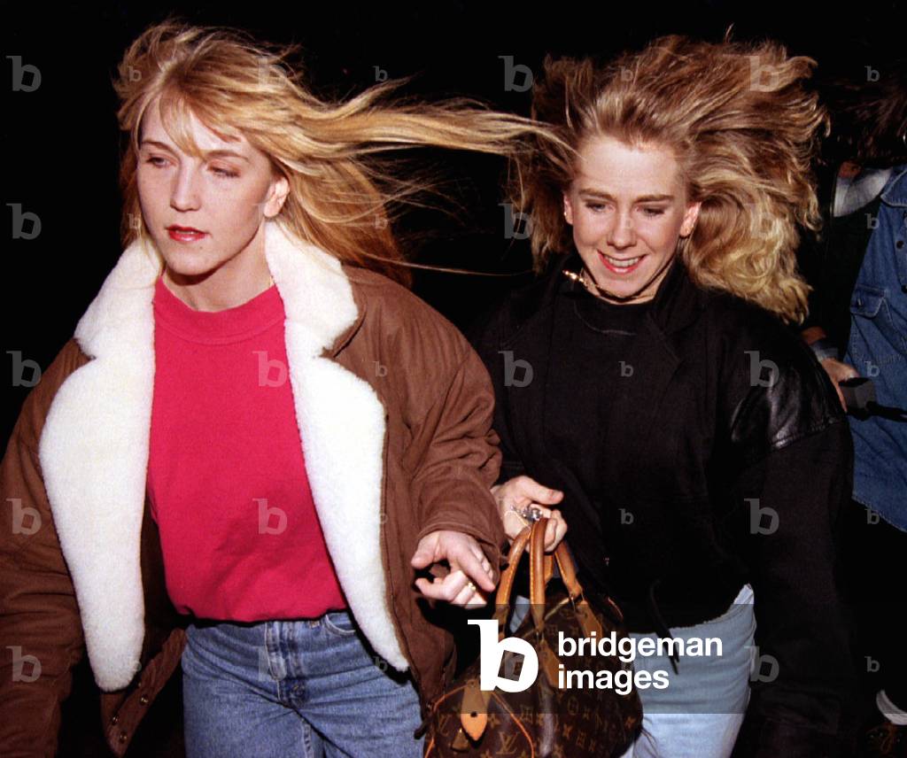 Image of US figure skating champion Tonya Harding (R) and friend Stephanie