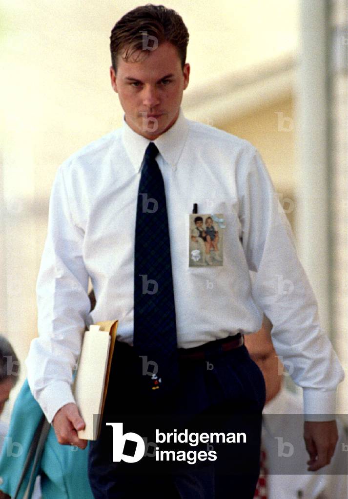 Image of David Smith, father of murdered Michael and Alex, arrives at