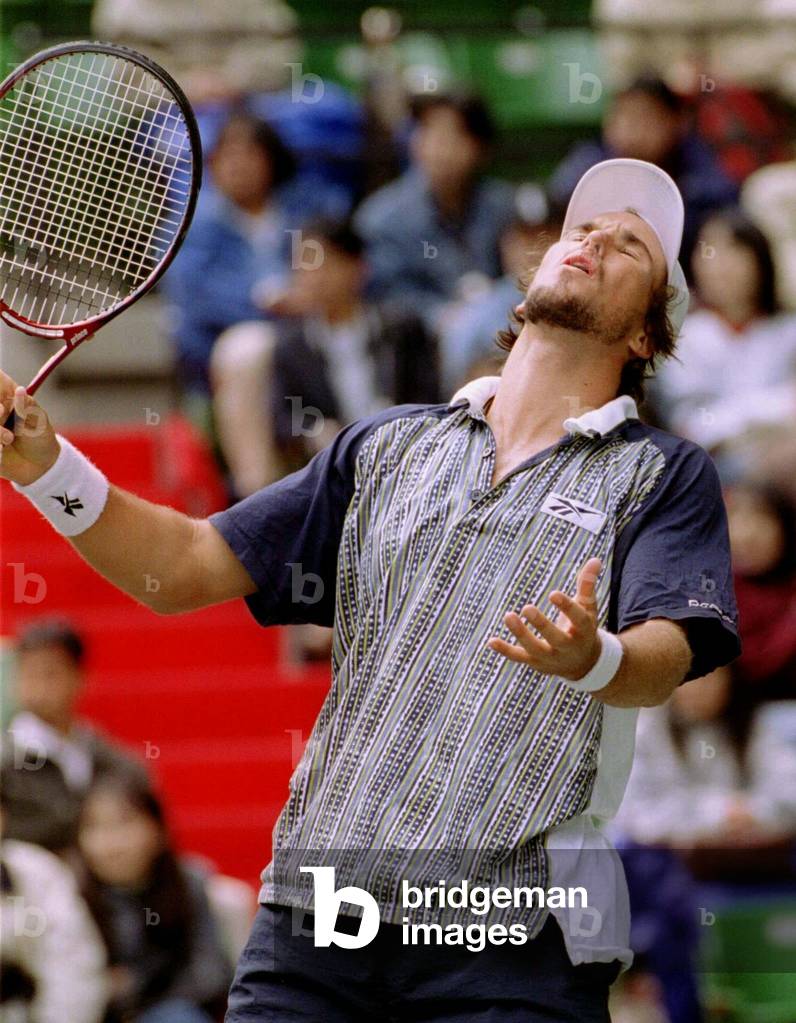 Image of AUSTRALIAN RAFTER REACTS IN JAPAN OPEN TENNIS SEMIFINALS, 1997 ...