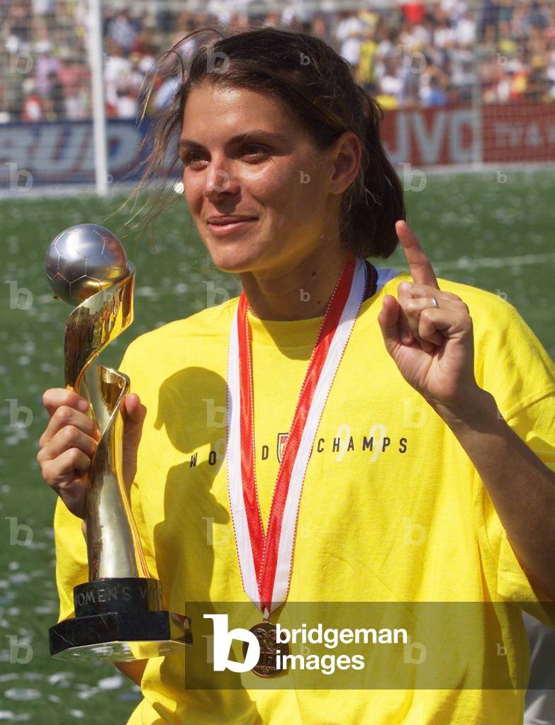 Mia Hamm World Cup How Mia Hamm Ended Up Playing As Goalkeeper At A