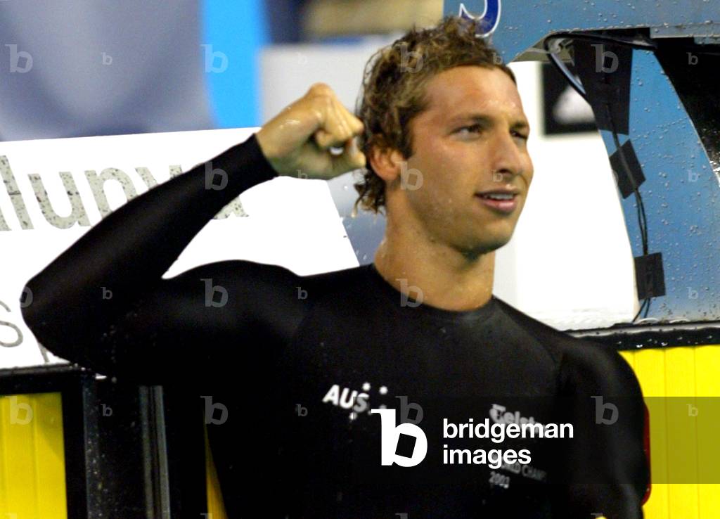 Image of AUSTRALIA'S THORPE REACTS AFTER WINNING HIS 200 METRES ...