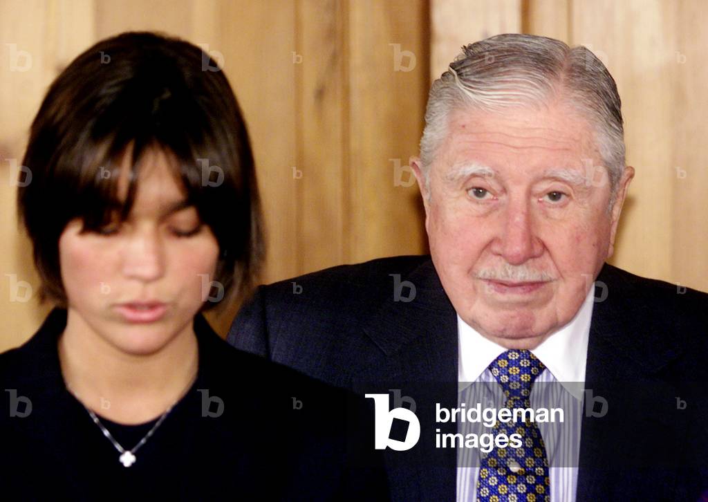 Image of AUGUSTO PINOCHET AND HIS GRAND-DAUGHTER MARIA JOSE, 2000-09-04 ...