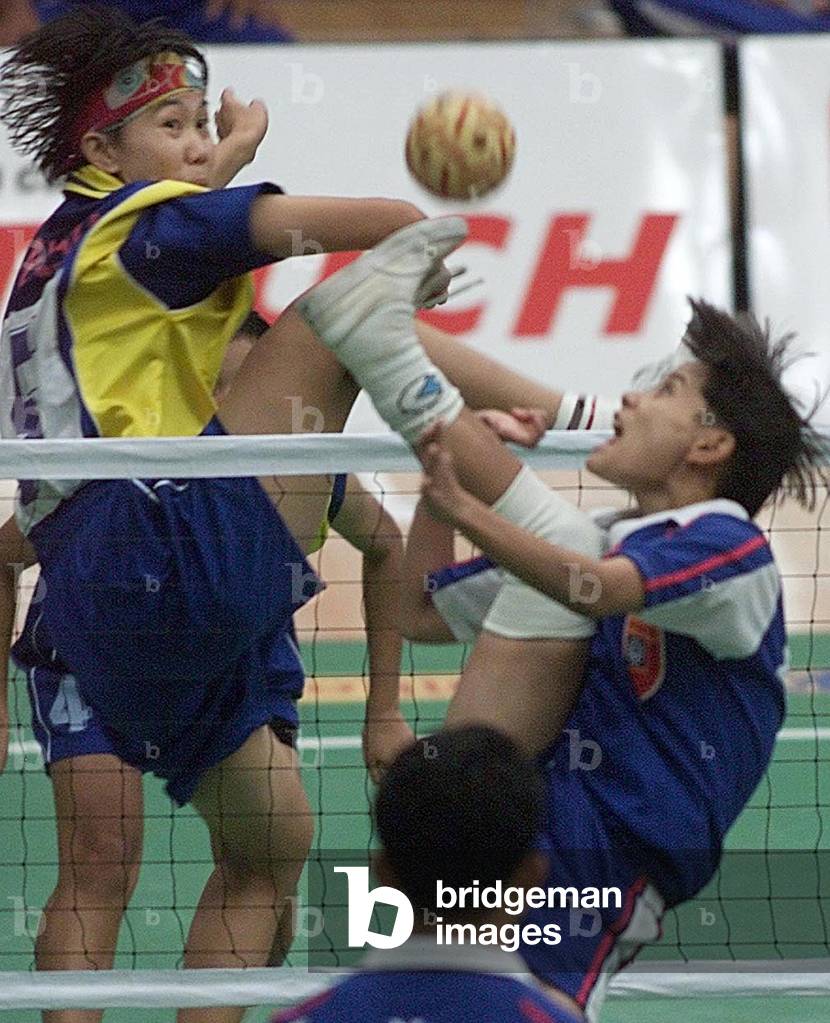 Image of INDONESIA'S SANDRINA LIREKALIEN BLOCKS A SHOT FROM MYANMAR'S ...