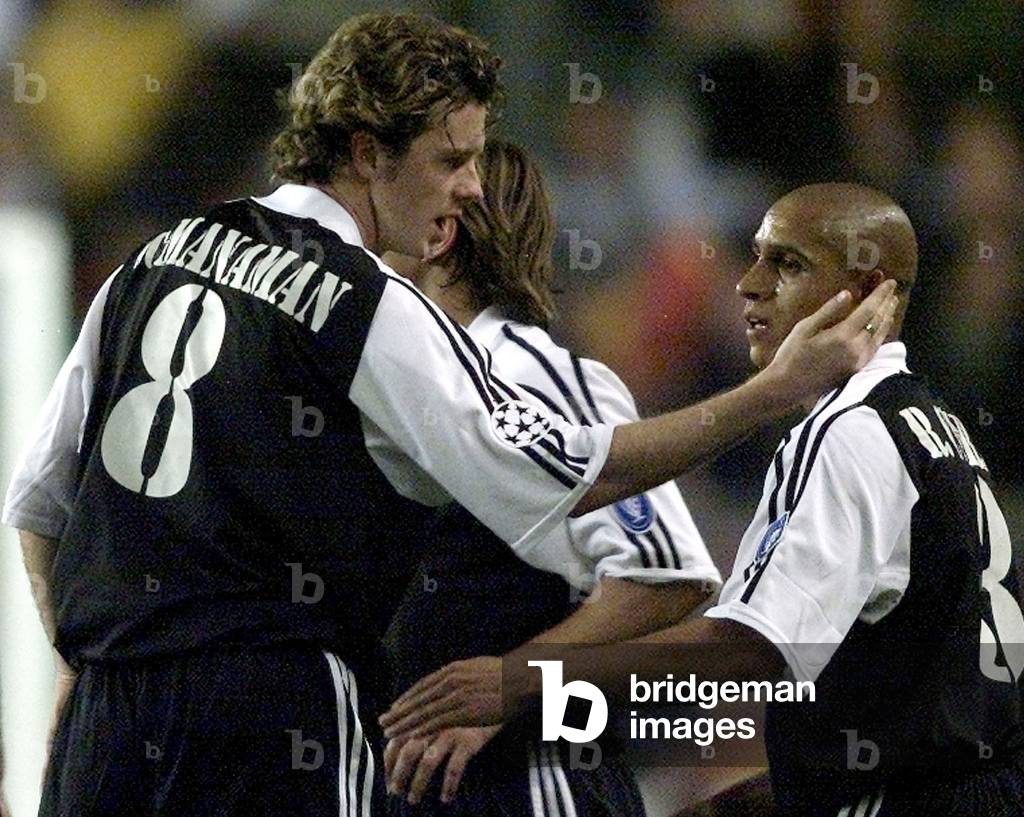 Image of REAL MADRID'S CARLOS IS CONGRATULATED BY TEAM-MATE MCMANAMAN ...