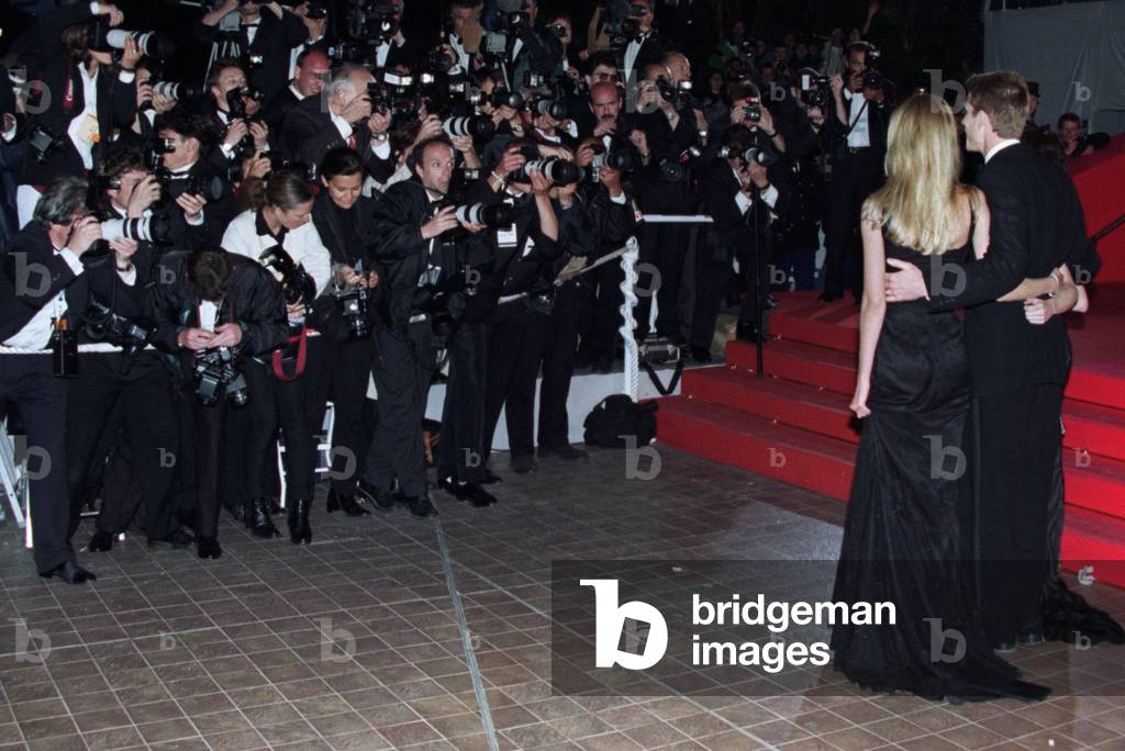 Image of US actor Matthew Modine (R) and German top model Claudia