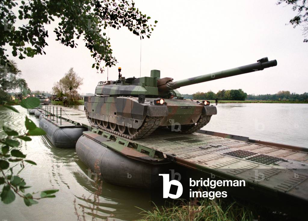 Image of A French made Leclerc tank makes his way across a