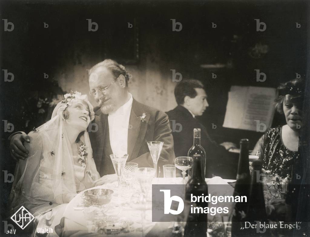 Image of THE BLUE ANGEL, (aka DER BLAUE ENGEL), 1930 (film still)