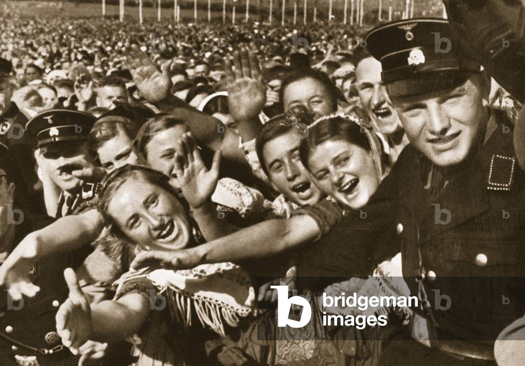 Image of Thus the German peasants gret their leader Adolf Hitler ...