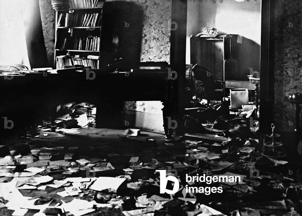 Image of Interior of a ransacked apartment of Rabbi Dr. Kelemann following