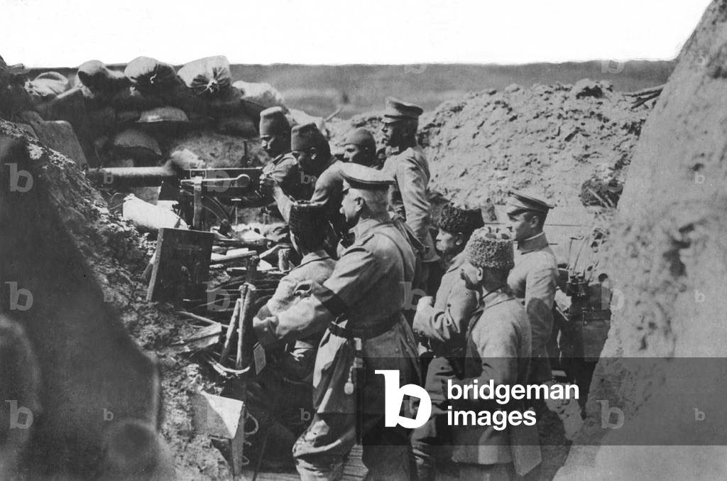 Image of Turkish troops participating in an Austro-German offensive in ...