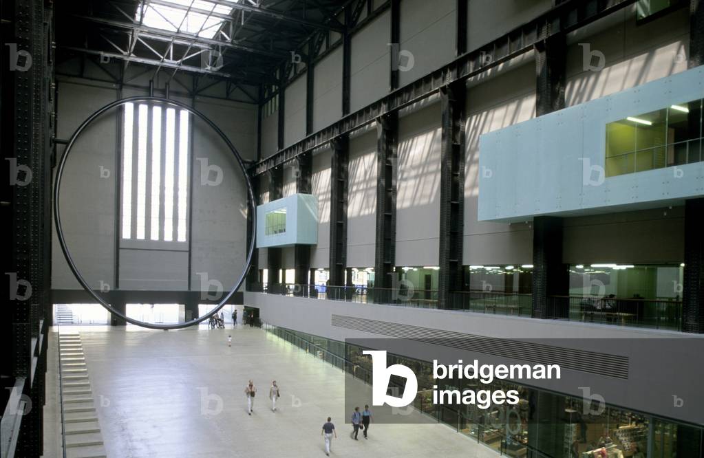 Image of Museum of the Tate Modern in London (England). Conversion in ...