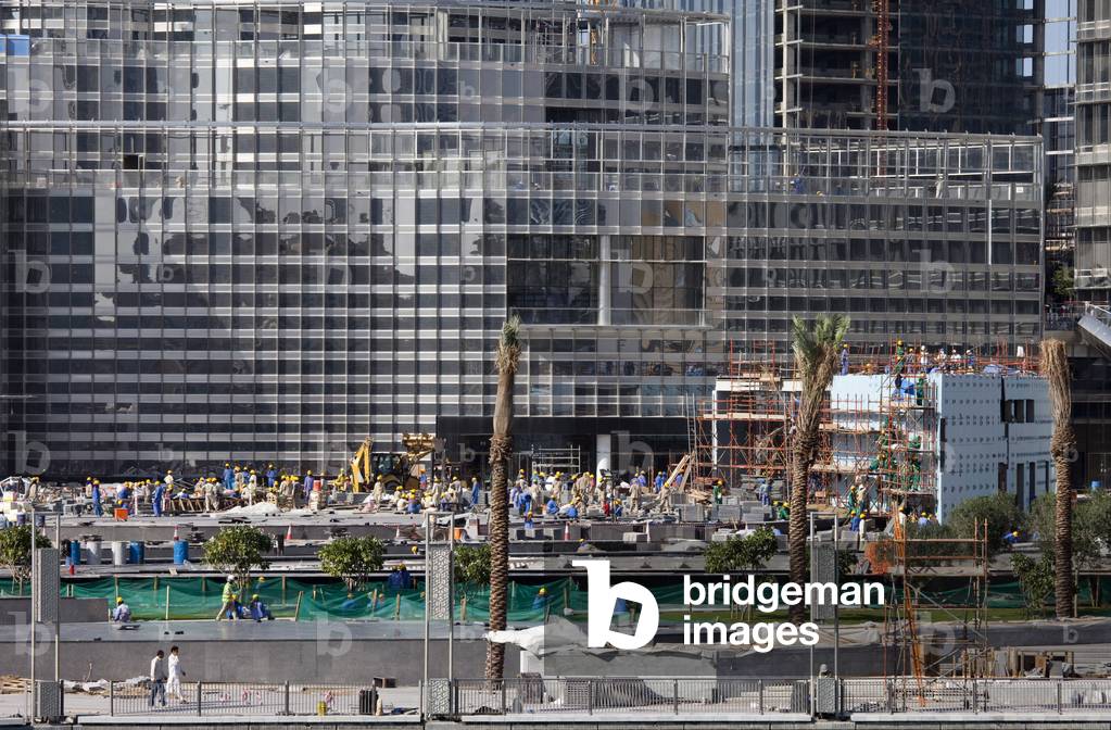 Image of The construction sites at the foot of the Burj Dubai