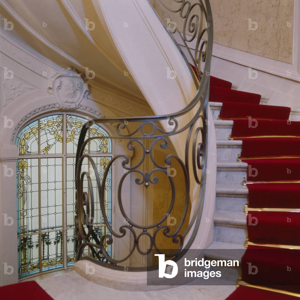 Image of Interior of a Haussmann building in Paris.