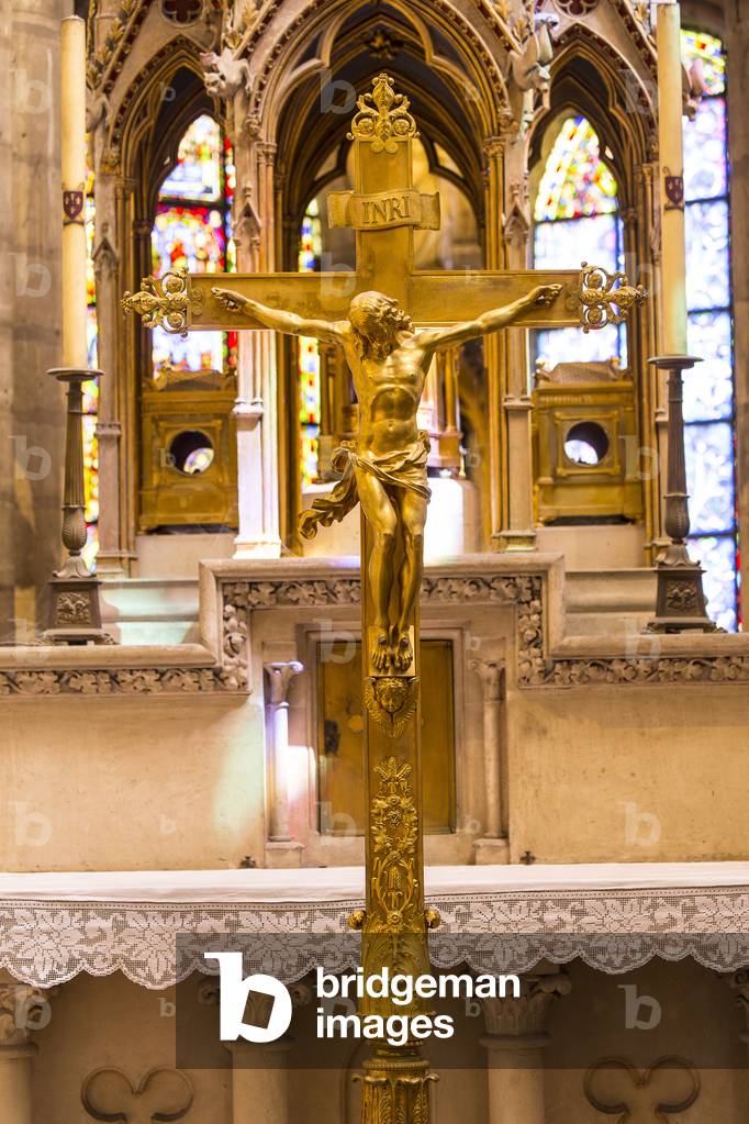 Image of Altar Cross - Basilica of Saint Denis (Saint Denis)