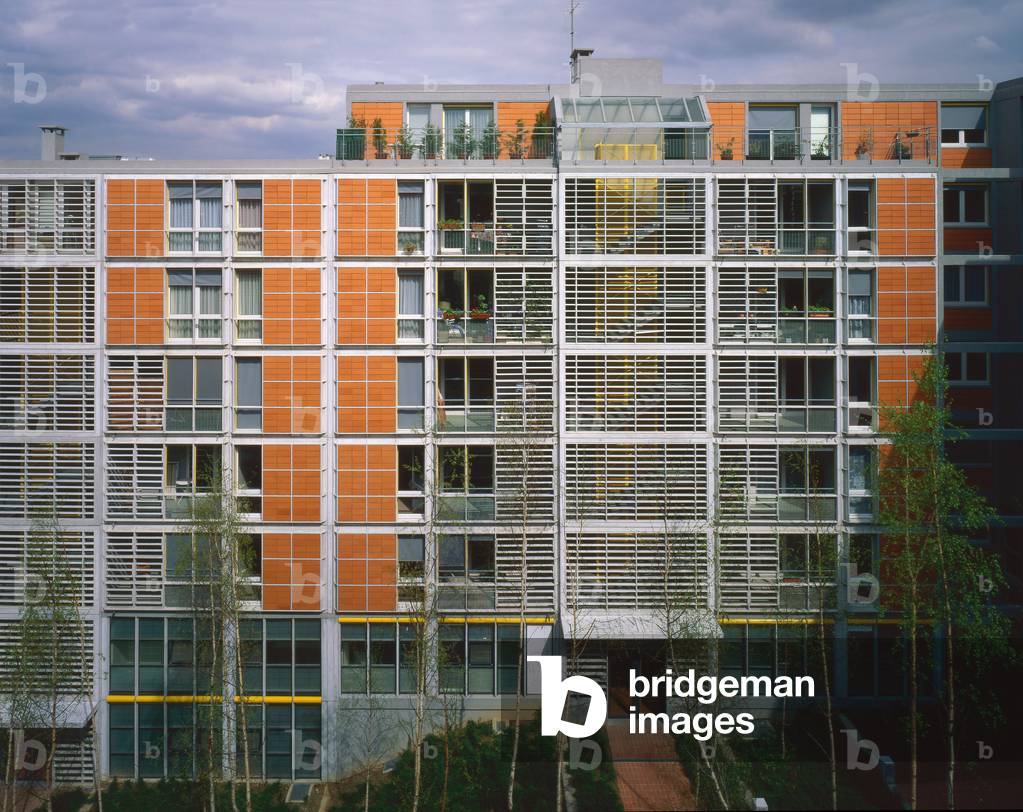 Image of Housing, rue de Meaux in Paris 75019. Architect Renzo Piano ...