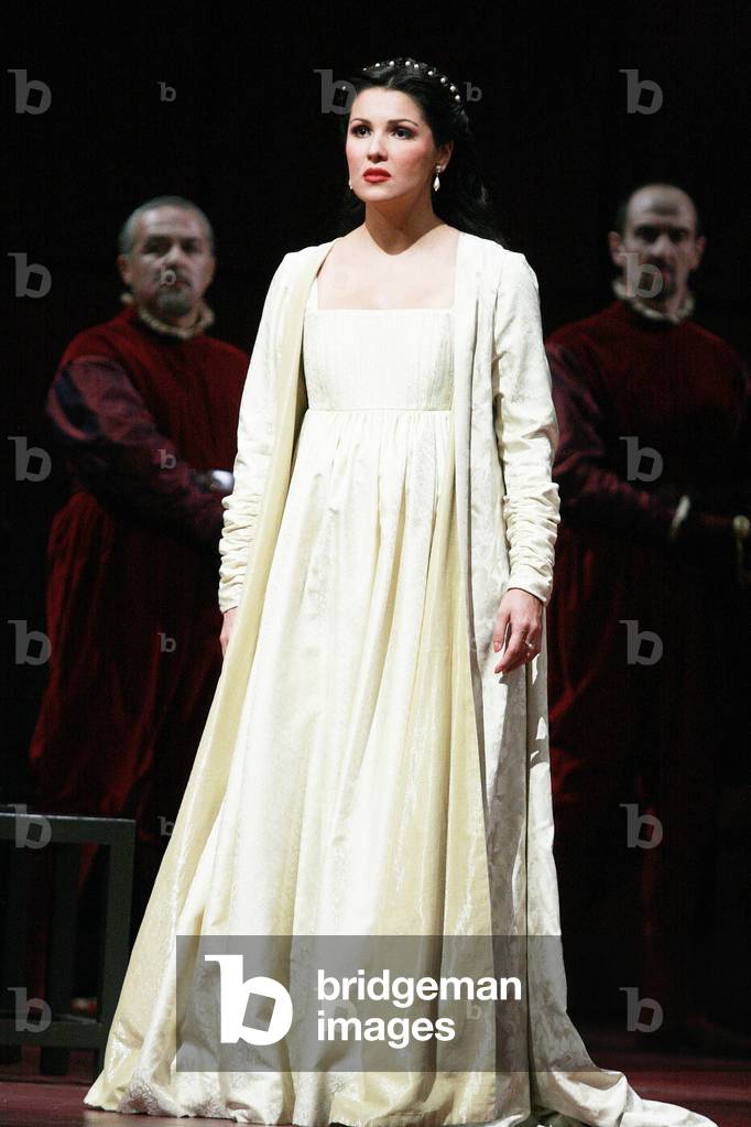 Image of Anna Netrebko interpreting Guiletta. Capulets and Montaigus ...