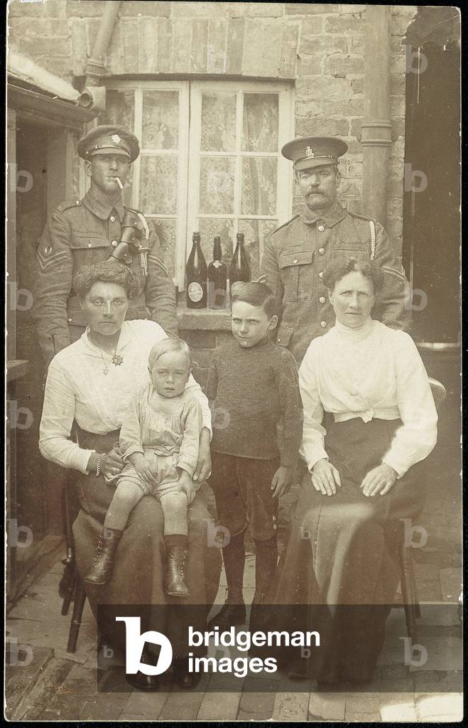 Image of Family portrait, 1914-1918
