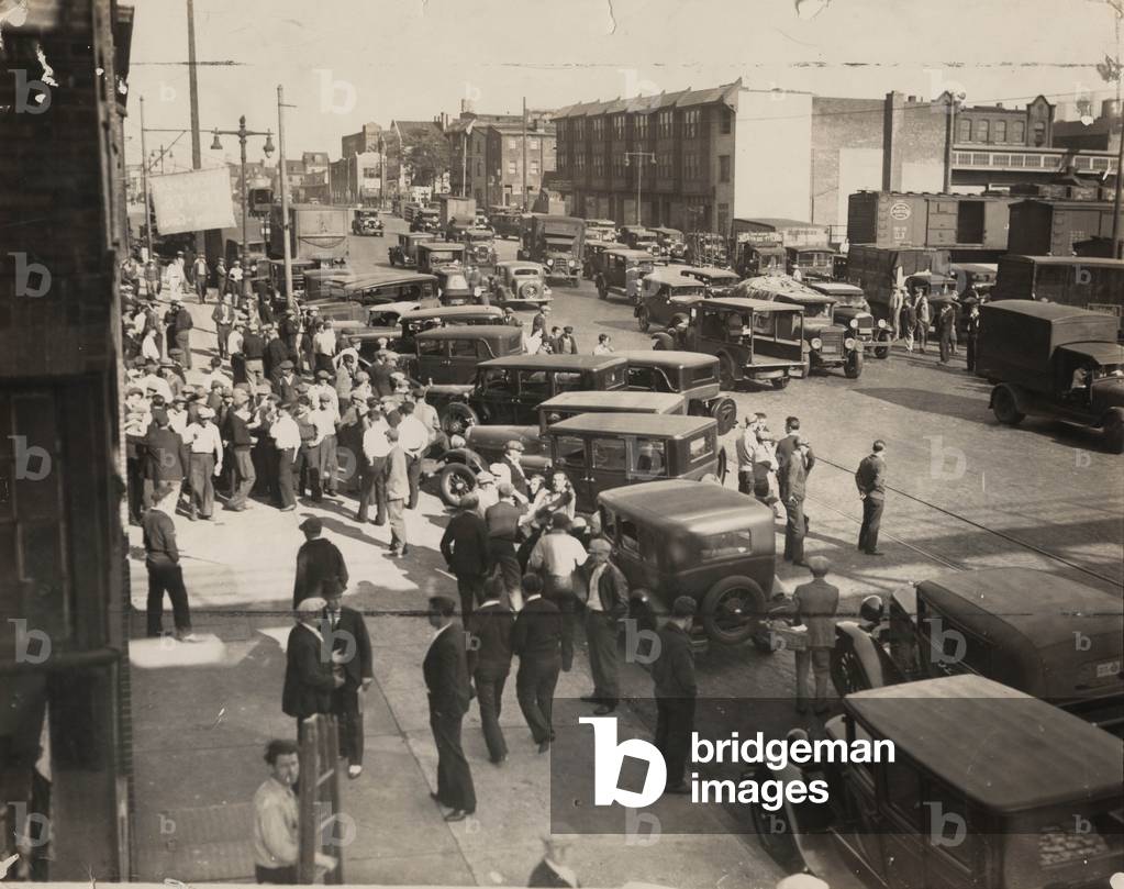 Image of Striking truckmen at Front and Spring Garden Streets ...