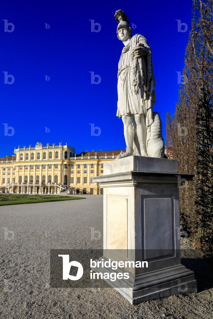 Image of Statue of Jason with the Golden Fleece, Schönbrunn Palace ...