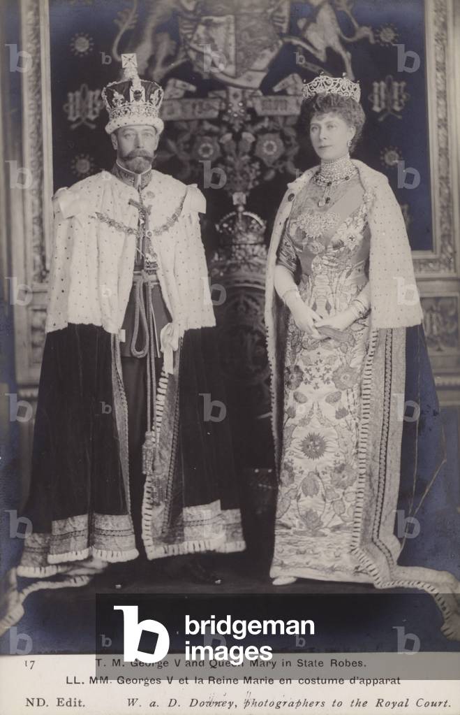 Image of TM George V and Queen Mary in State Robes (b/w by English ...