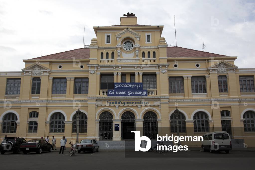 Image of Cambodia, Phnom Penh, Post Office building, example of French ...