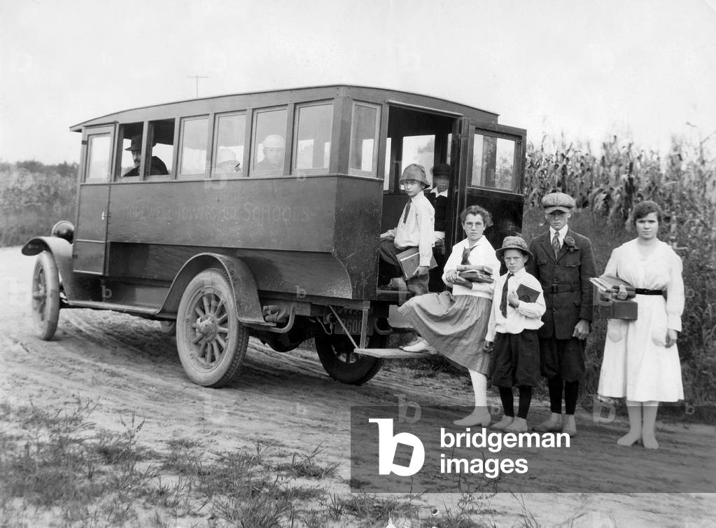 Image of School bus, 1928 (b/w photo)