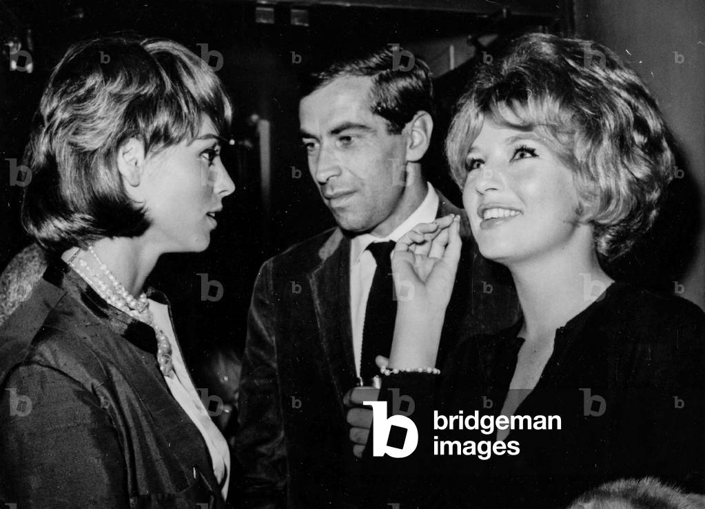 Image of Roger Vadim, Elsa Martinelli and Annette Vadim, 1960 (b/w photo)