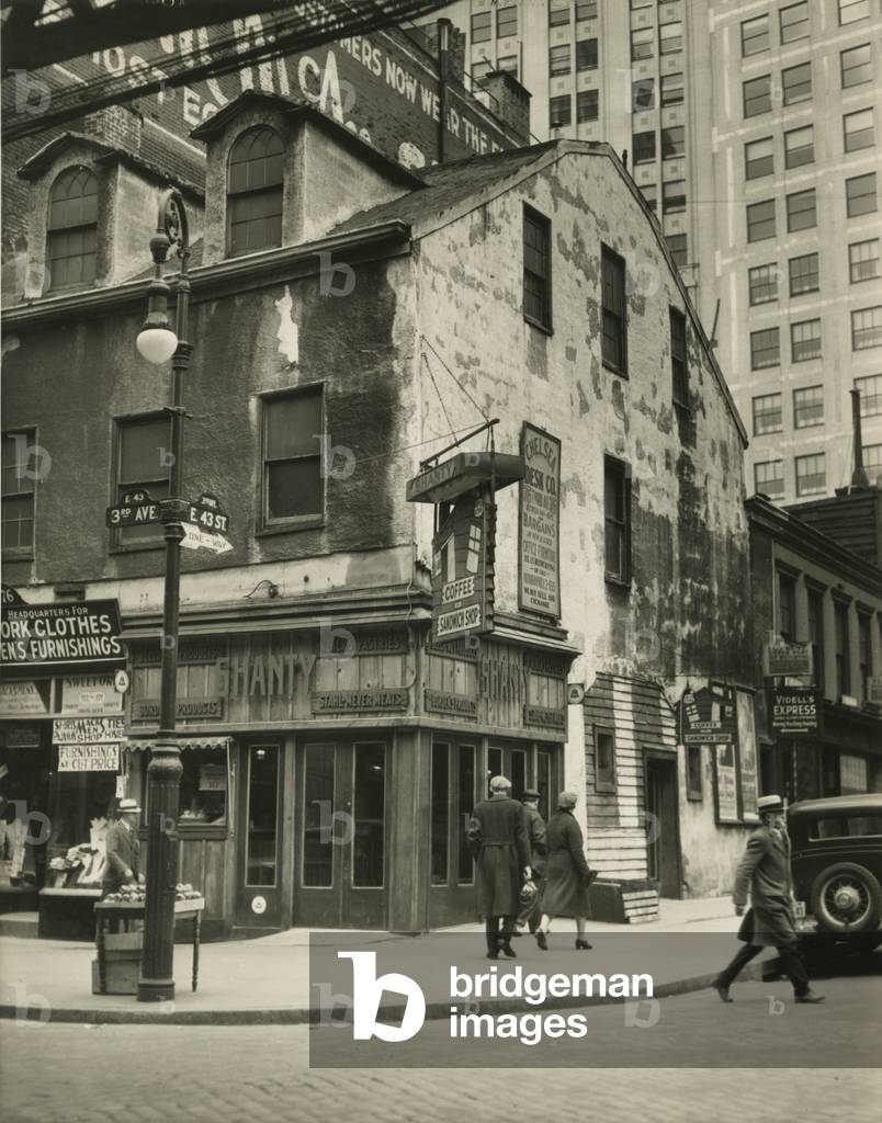 Image of 45th Street and Third Avenue looking West - Chrysler Building ...