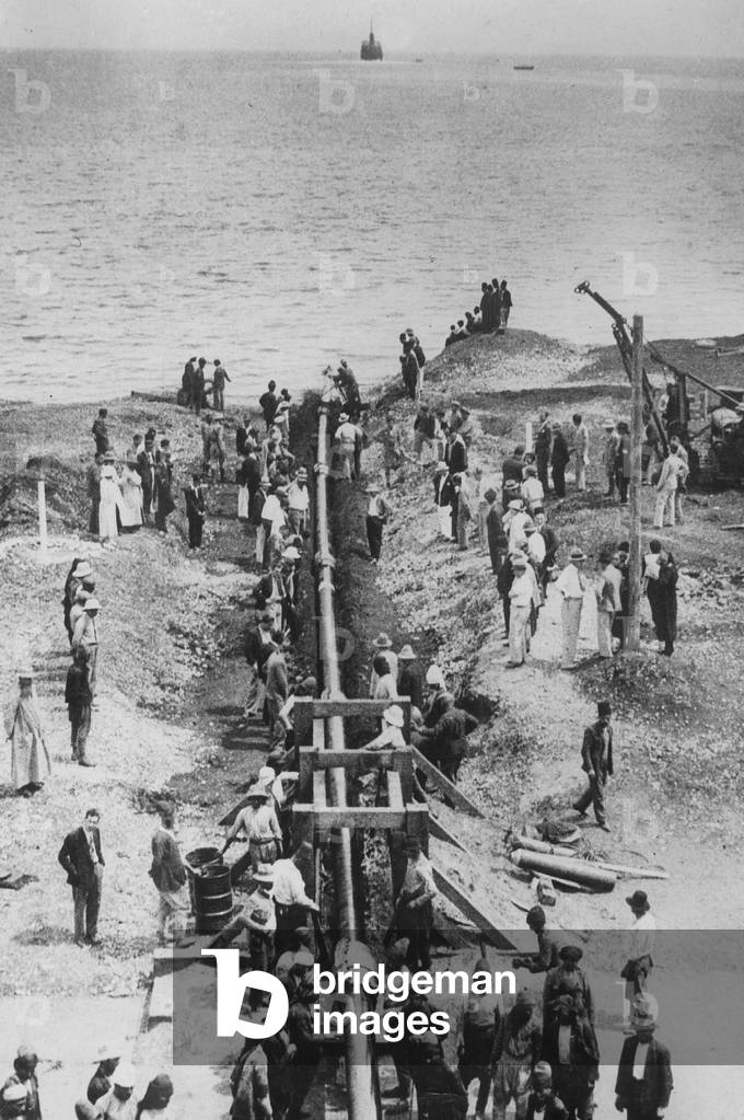 Image of Completion of an oil pipeline Kirkuk-Tripoli from the Iraqi oil