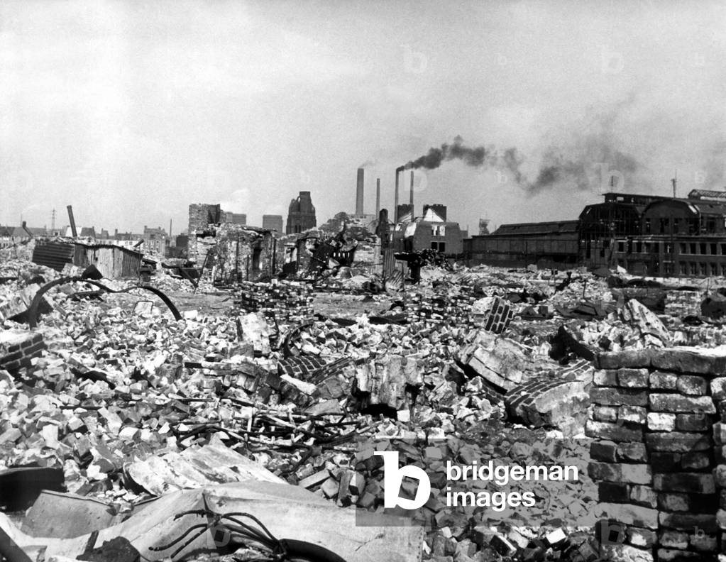 Second World War: destroyed industrial plants by