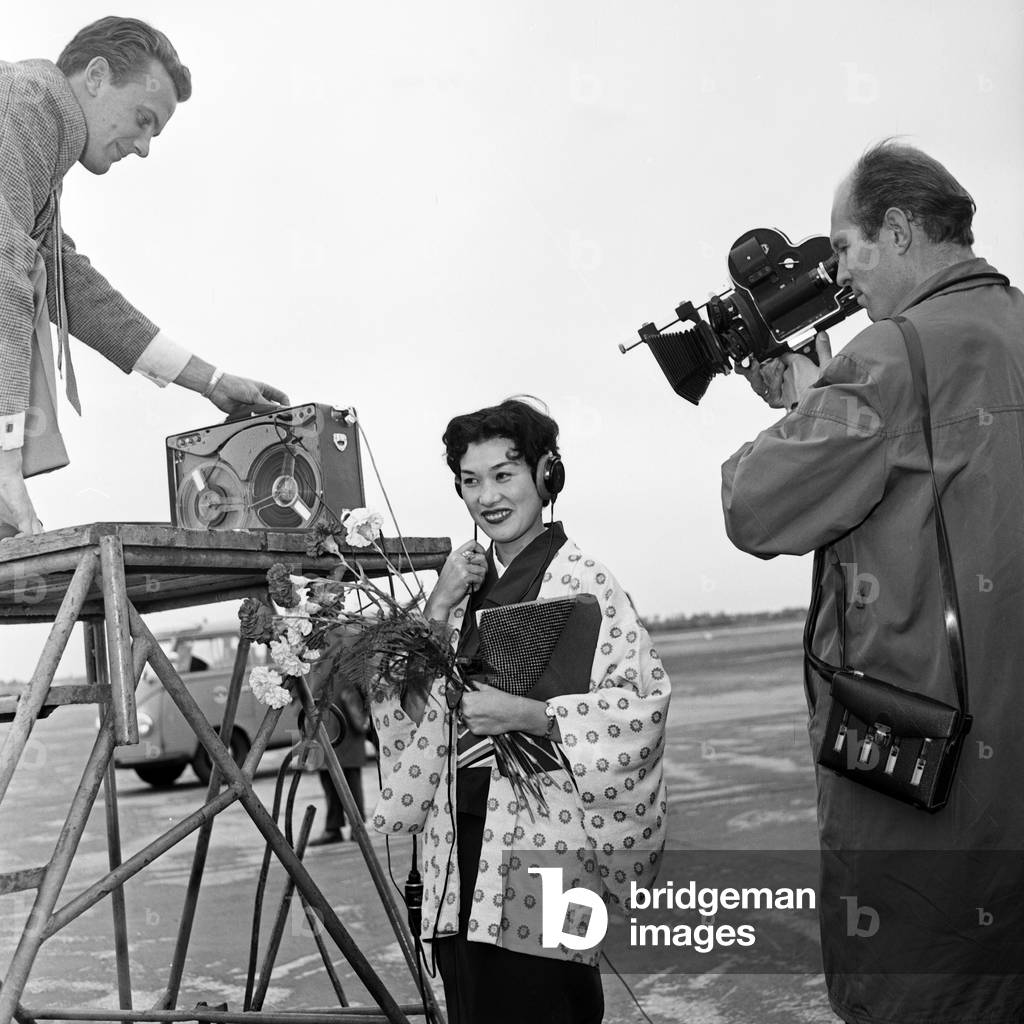 Image of Female Japanese singer Butterfly arrives at Hamburg airport ...