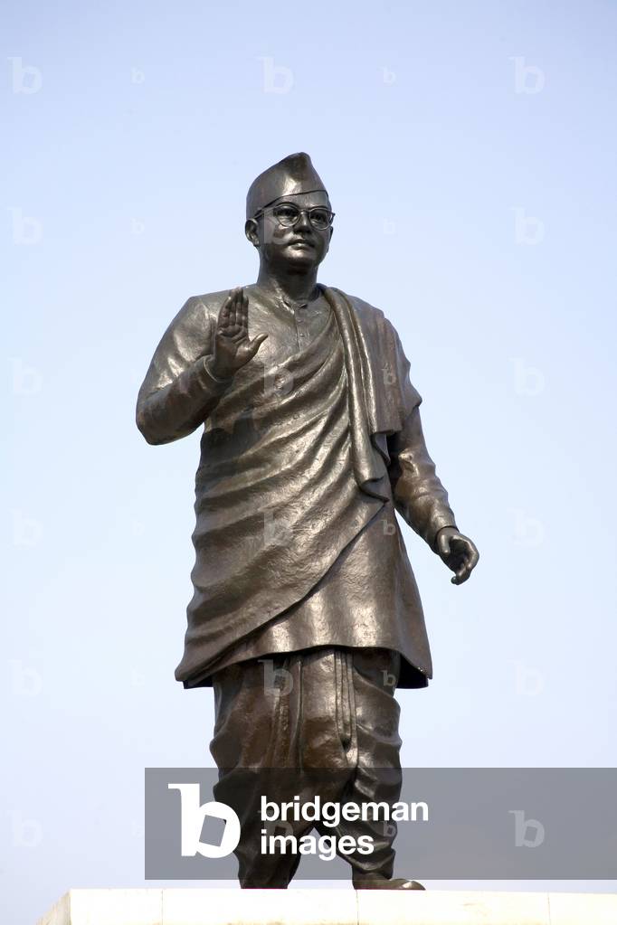 Image of Subhash Chandra Bose, bronze statue, Indian freedom fighter ...