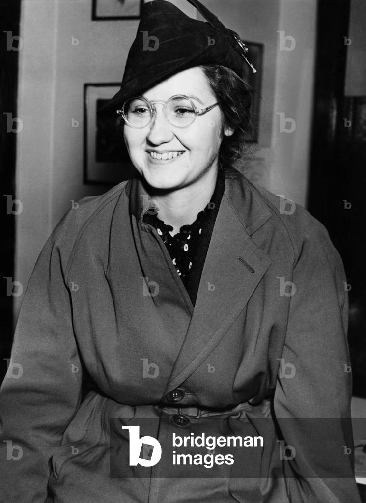 Image of Mrs. Francis Flegenheimer, widow of the slain gangster Dutch ...
