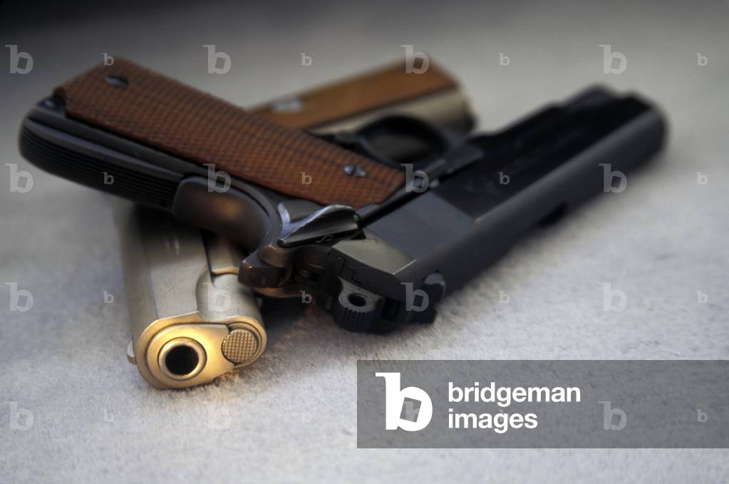 Image of Colt 9Mm Commander And .38 - Super Combat Commander Handguns