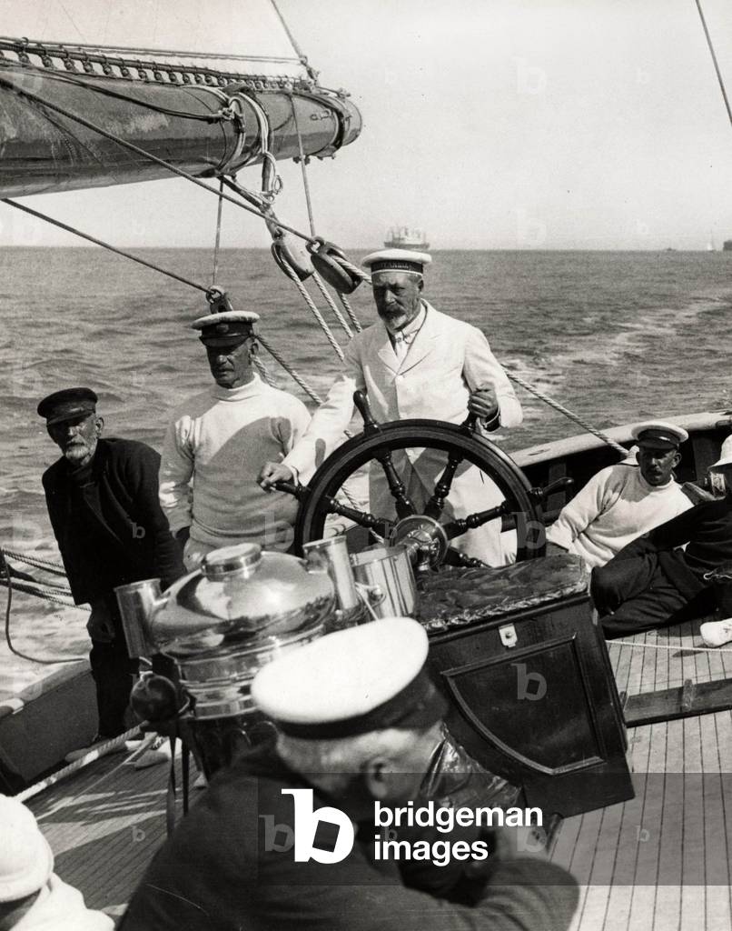 Image of King George V of England on yacht Britannia, 1936 (photo)