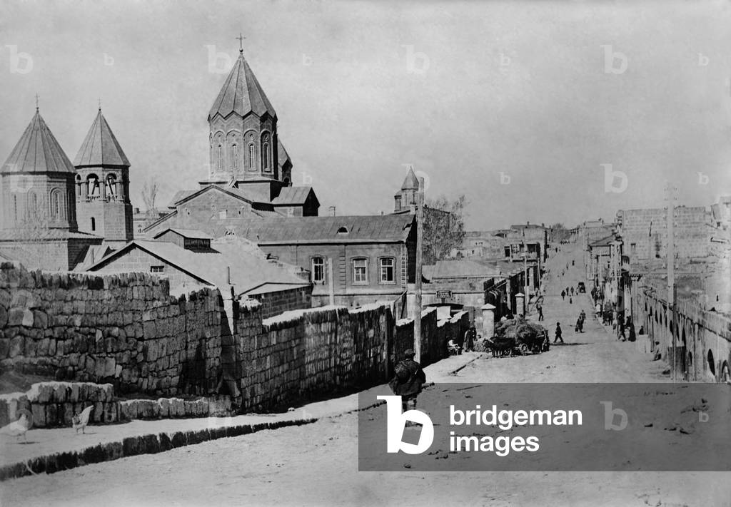 Image of Scène de rue à Leninakan, Arménie. c. 1922. La deuxième