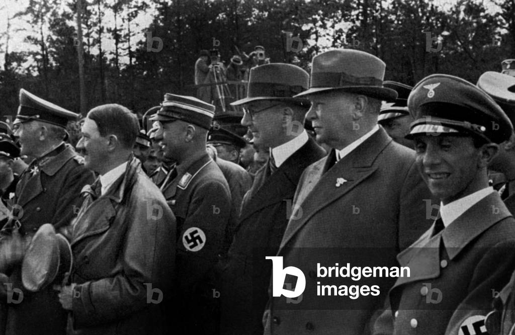 Image of Eröffnung der Autobahn Frankfurt-Darmstadt: Hitler und Joseph ...