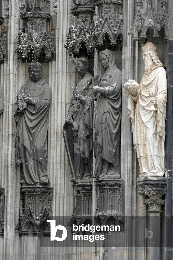 Image of Sculptures adorning the exterior of the Kolner Dom (The Cathedral