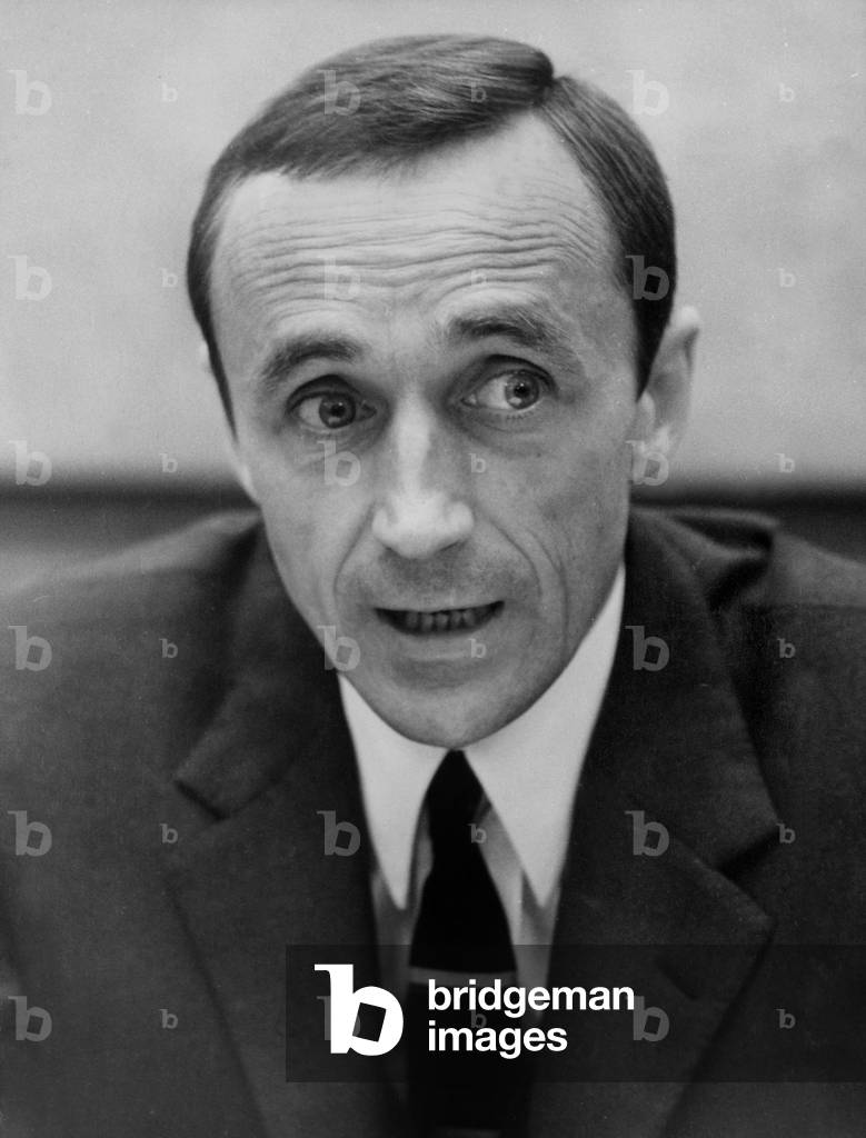 Image of Former Of Oas The Ex Captain Pierre Sergeant Held A