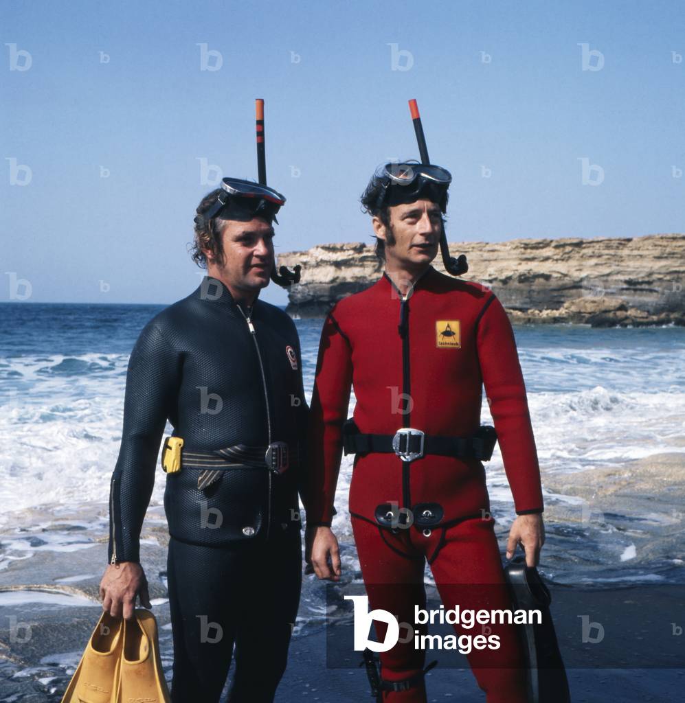 Image of Michael, the prince of Prussia with a friend on a