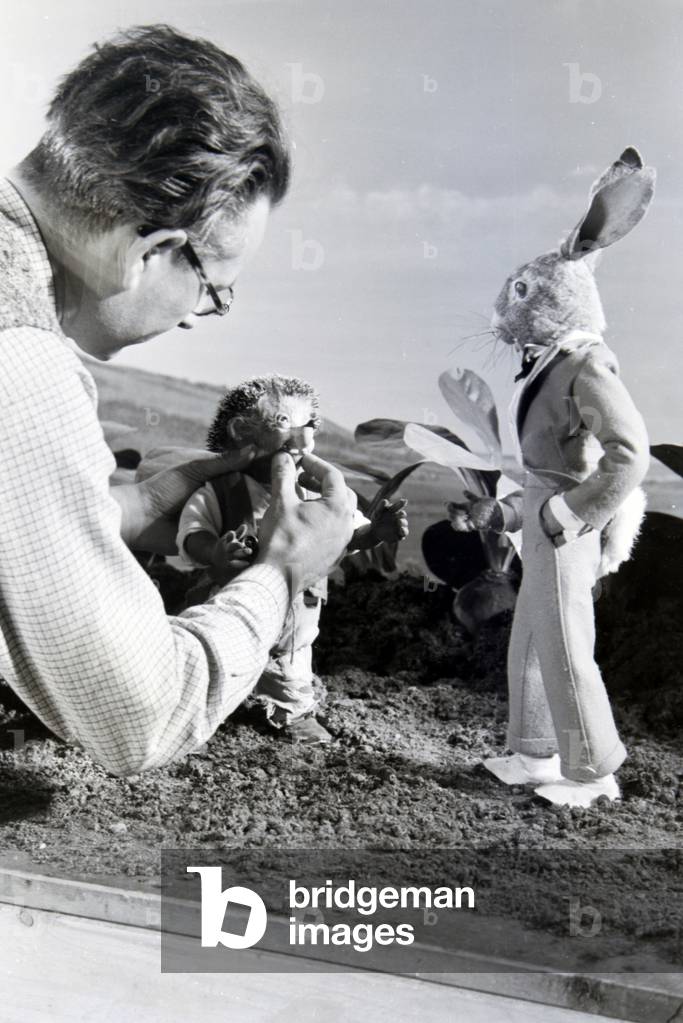 Image of Shooting on the set of the puppet movie The Rabbit