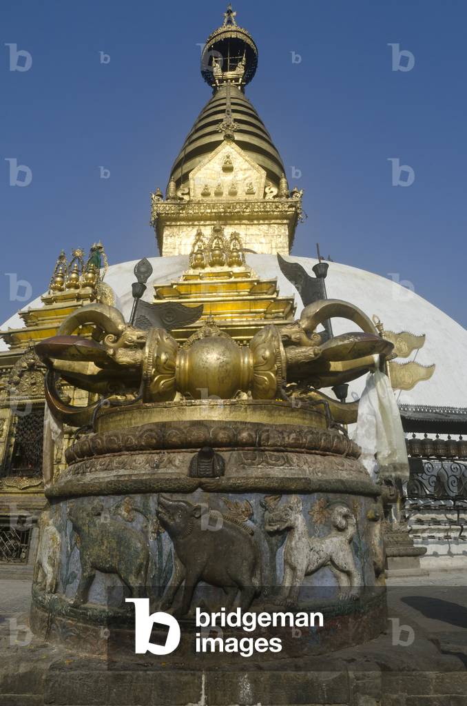 Image of Swayambhu (aka. Monkey Temple): Massive vajra on plinth with band