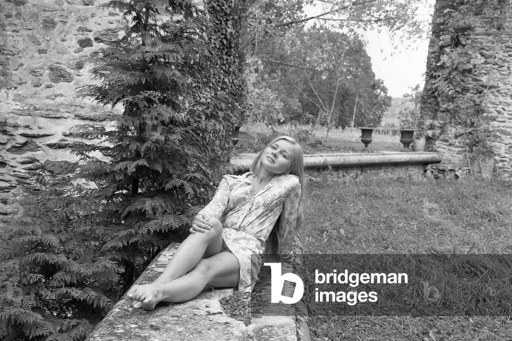 Image of Catherine Wagener (b/w photo)