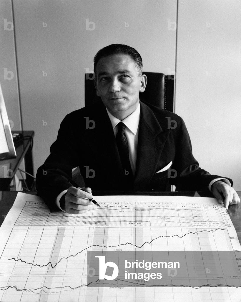 Image of Mario Ferrari Aggradi at work