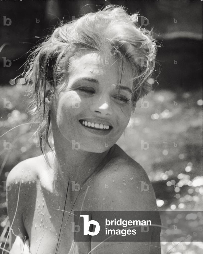 Image of Angie Dickinson posing, 1961 (b/w photo)