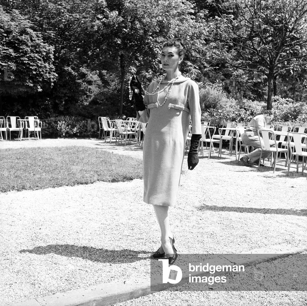 Image of Presentation on May 20, 1958 of Fashion By Gattegno, Haute