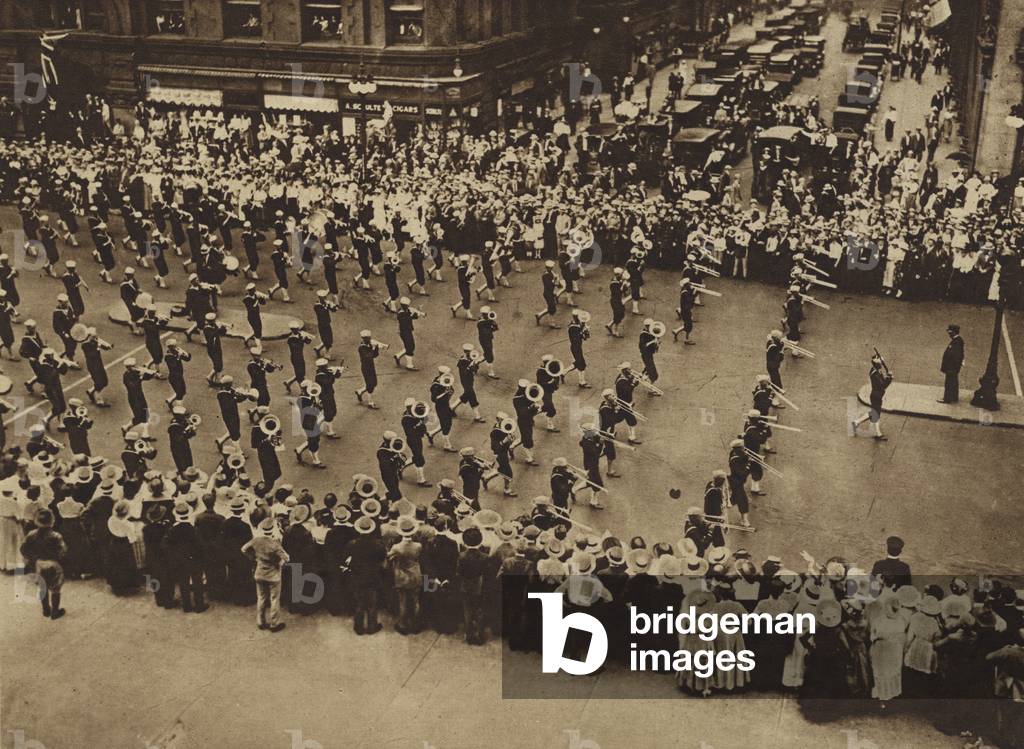 Image of America in World War I: The largest band in the by American ...