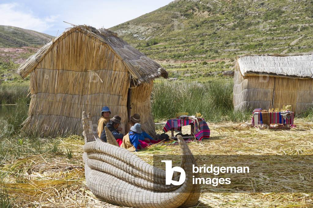 Image of Urus Iruitos People on Chisawa, A Reed Island Made by