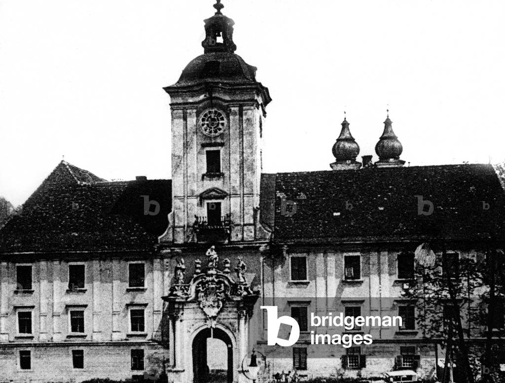 Adolf Hitlers School The Adolf Hitler School Of Business & Management