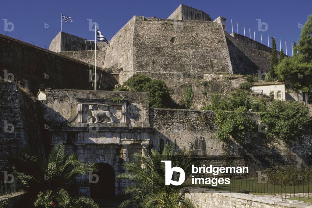 Image of St Nicholas gate and the New fortress (UNESCO World Heritage